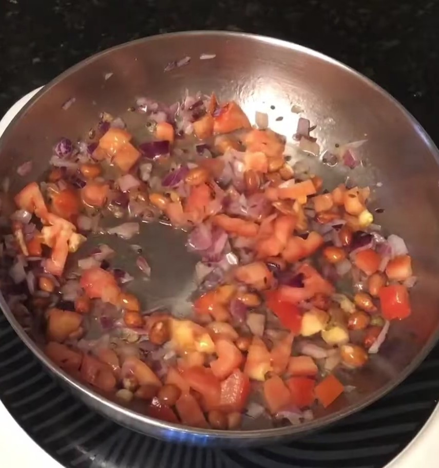 Moth Beans curry/Madike Kalu palya | Akshata's Kitchen - Easy Indian ...