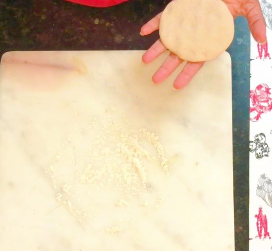 Jolada Rotti Recipe | Akshata's Kitchen - Easy Indian Recipes