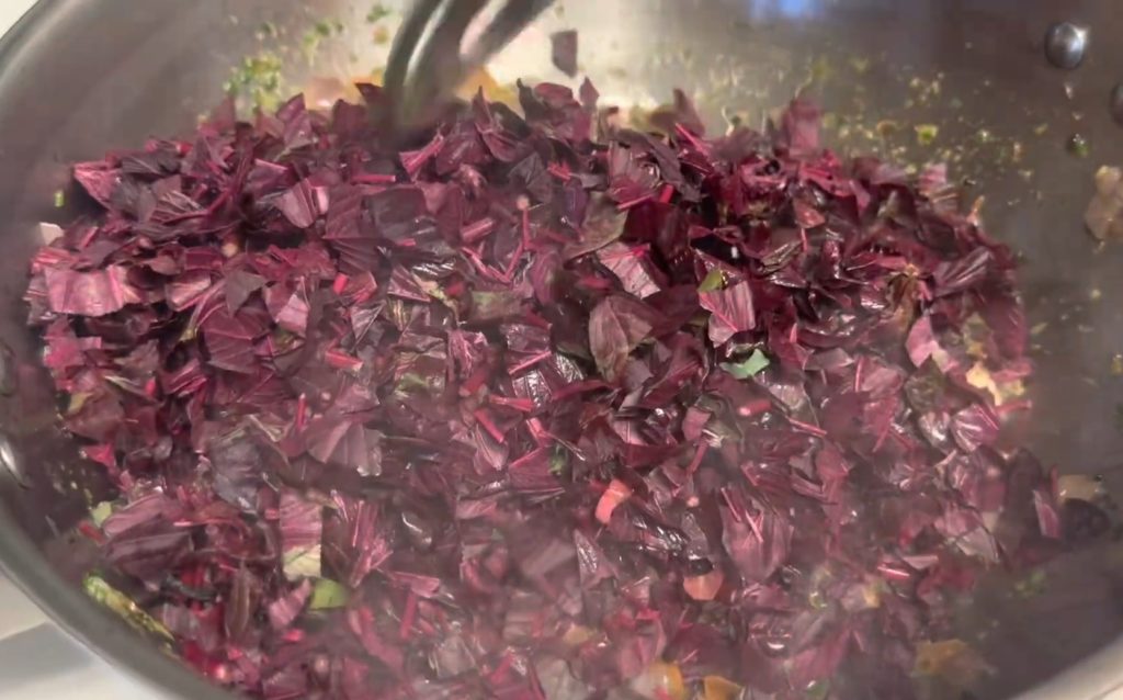 Alasande kalu palya recipe | Akshata's Kitchen - Easy Indian Recipes