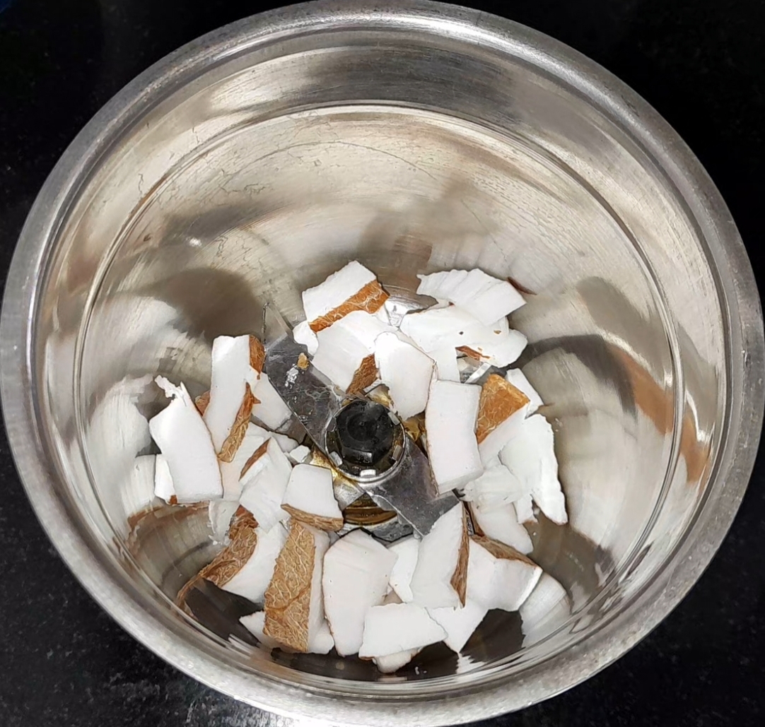 Recipe of Alasandi Kalu Saaru | Akshata's Kitchen - Easy Indian Recipes