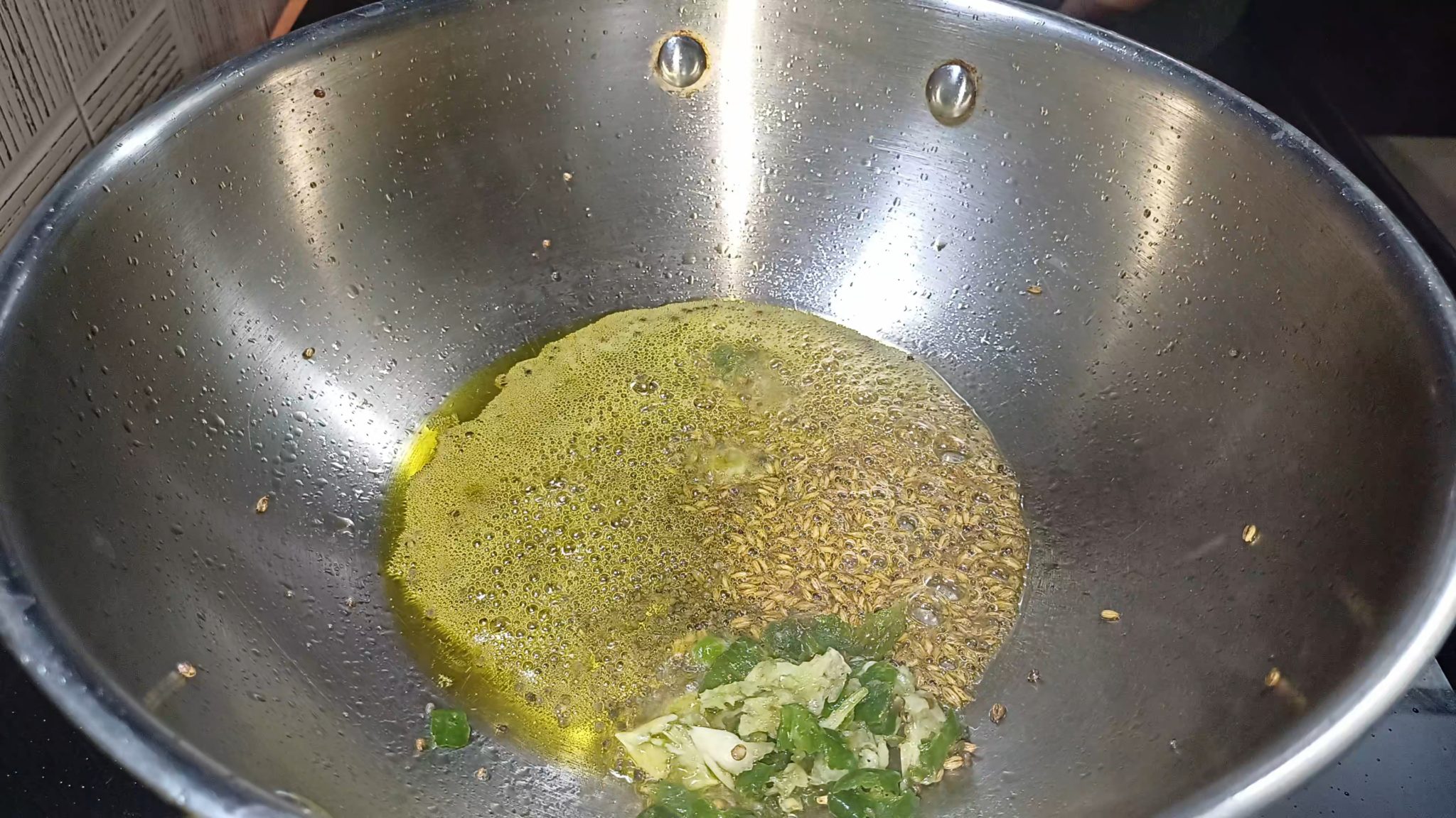 Spring onion sabzi recipe | Akshata's Kitchen - Easy Indian Recipes